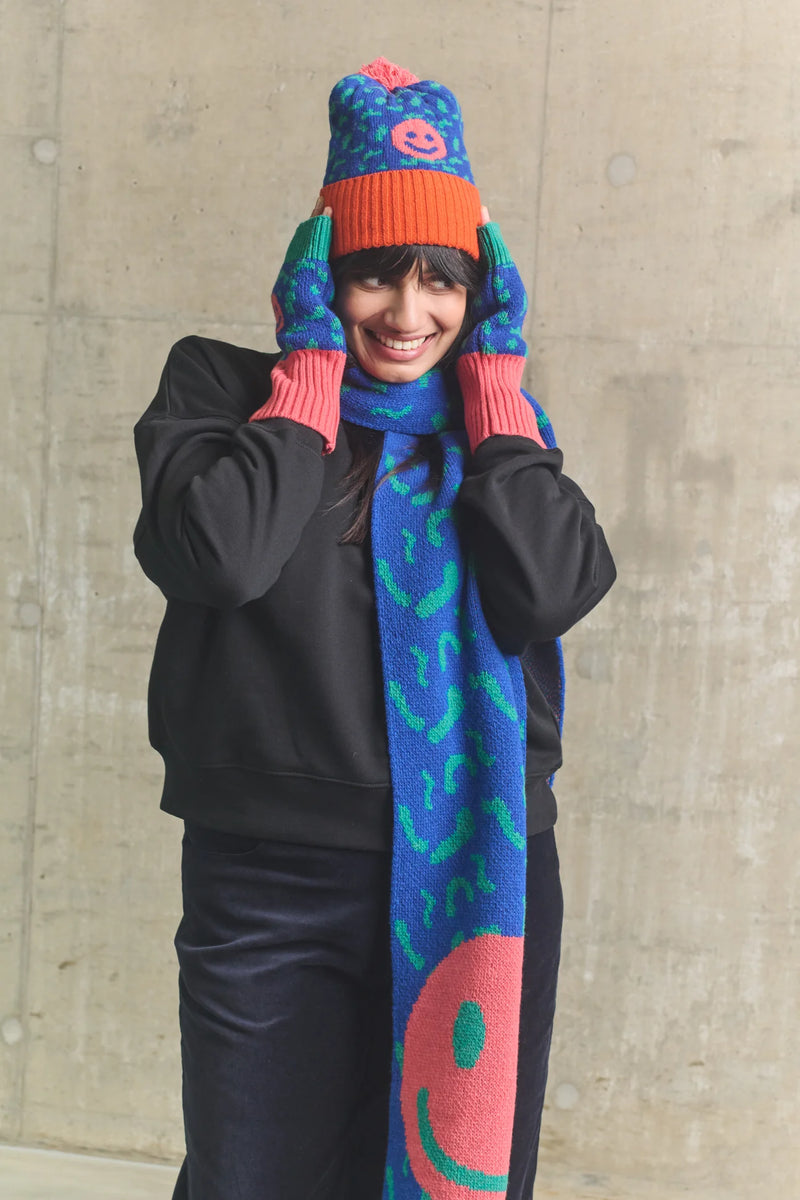 MISS POMPOM | Smiley Wool Bobble Hat | LONDØNWORKS